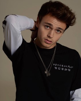 [People Profile] All We Know About Jonah Marais Biography: Age, Career ...