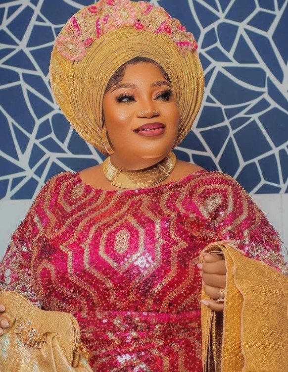 [People Profile] All We Know About Farida Sobowale Biography: Age ...